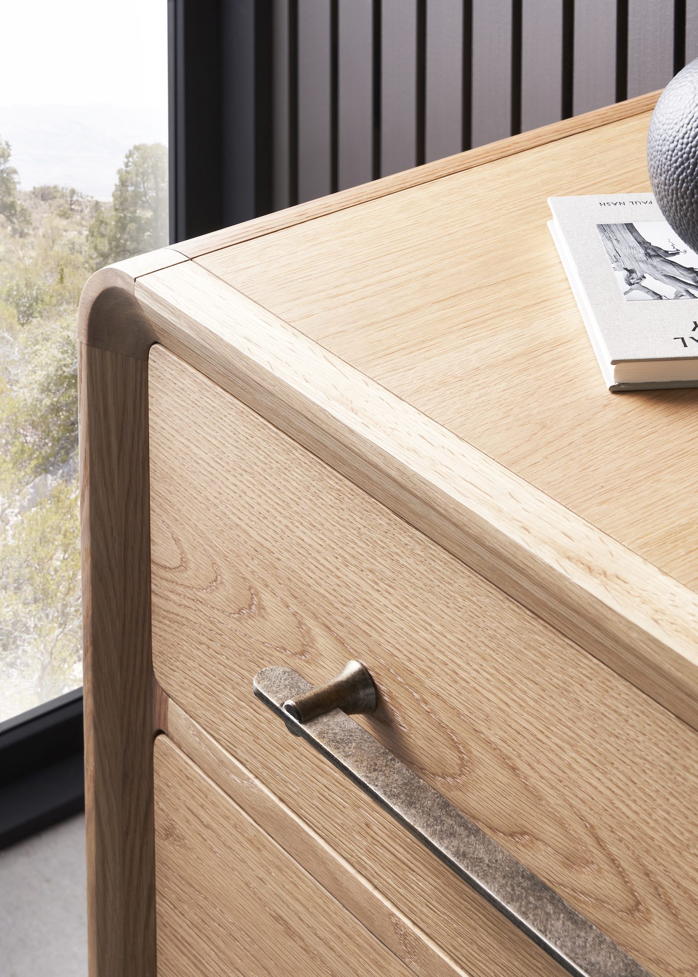 Form Dresser - Avenue Design Canada